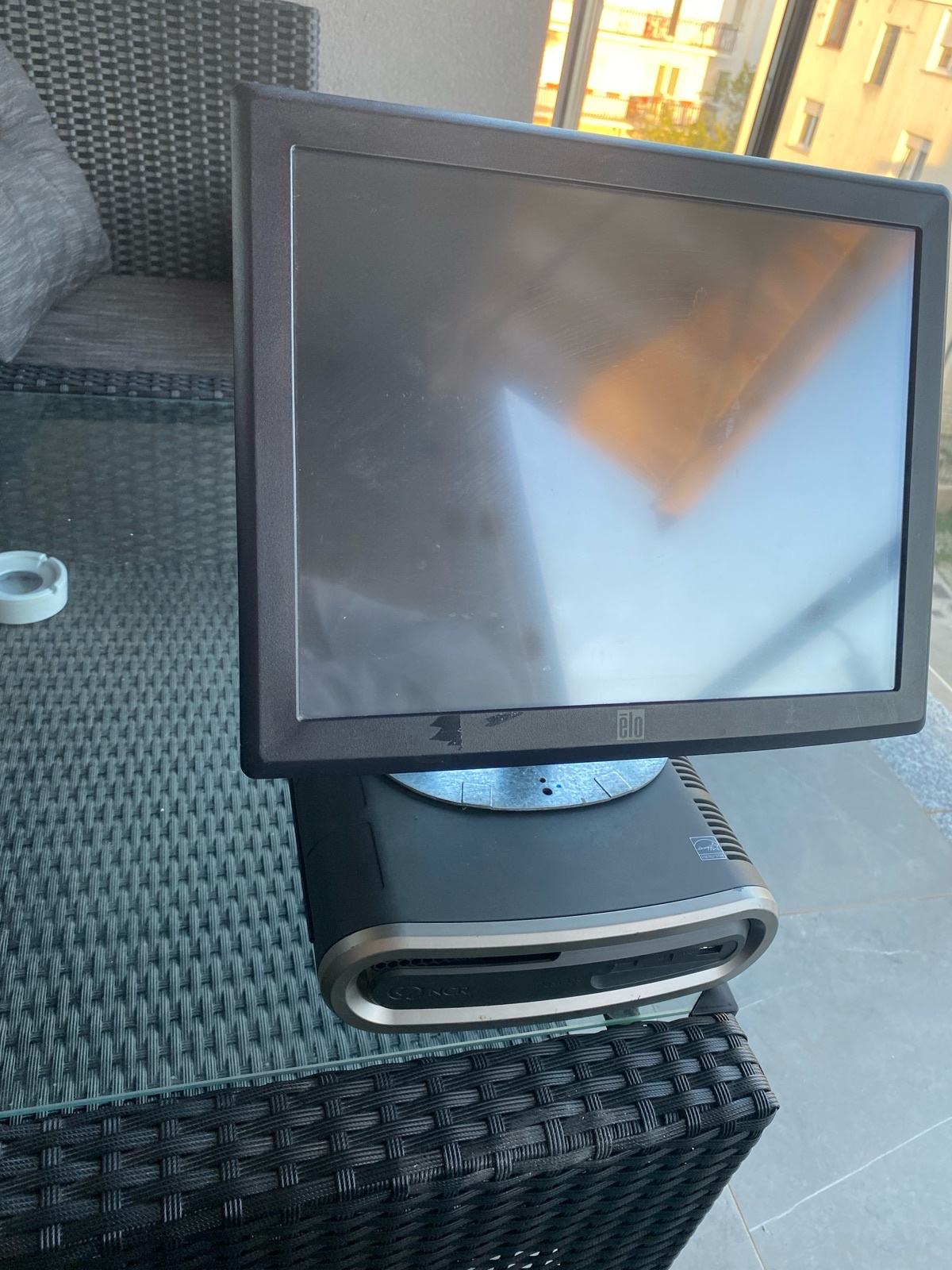 POS blagajna Ncr RealPos 15 Touchscreen Monitor