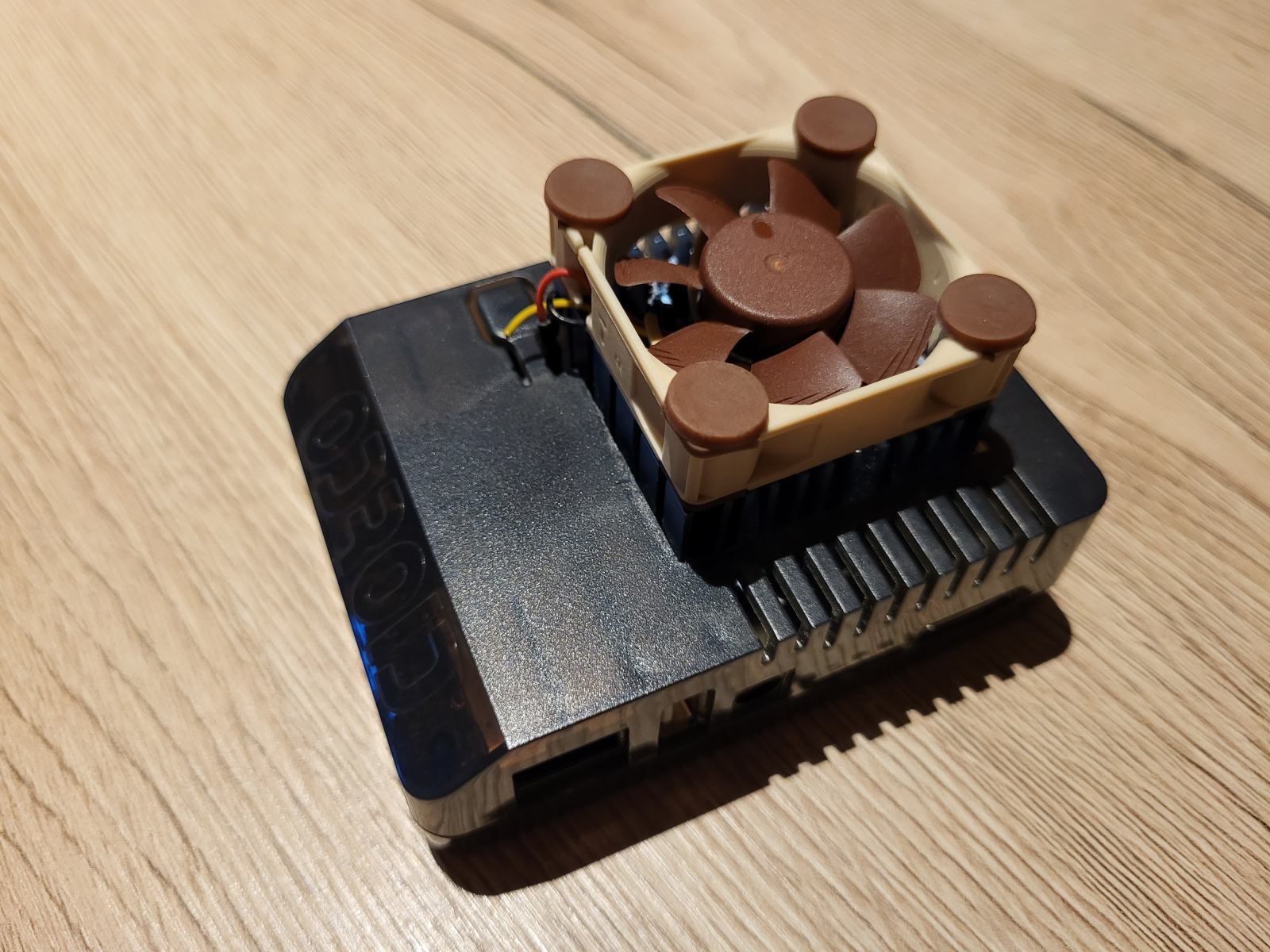 Odroid xu4 2gb RAM 16GB eMMC