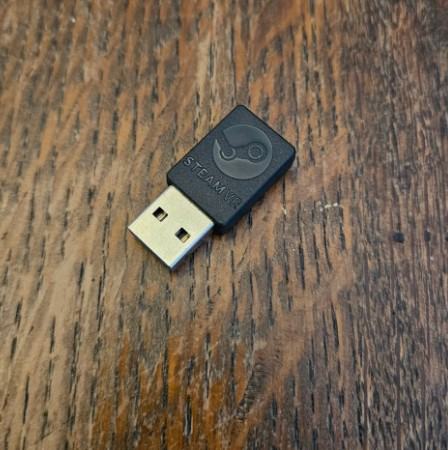 Official SteamVR Wireless Dongle for Index Vive dva komada 50 euro