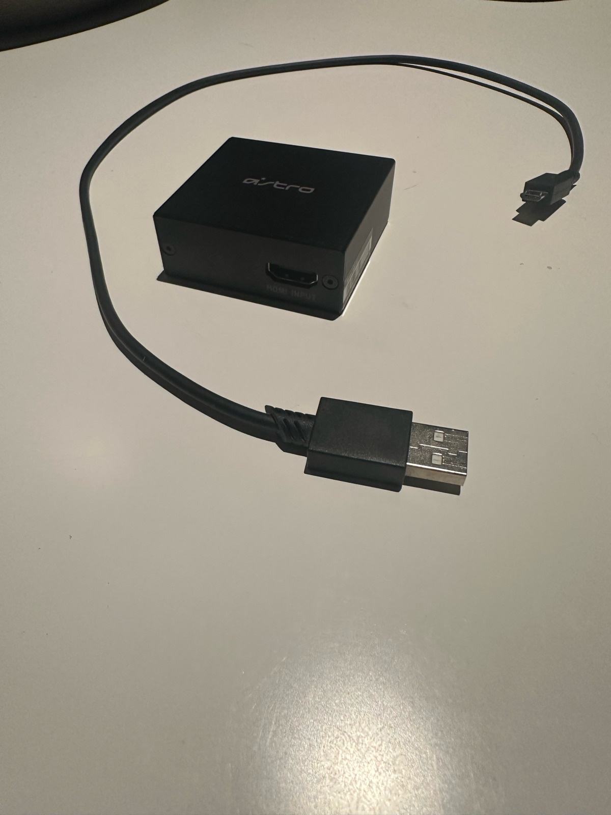 Prodajem ASTRO adapter za ps5