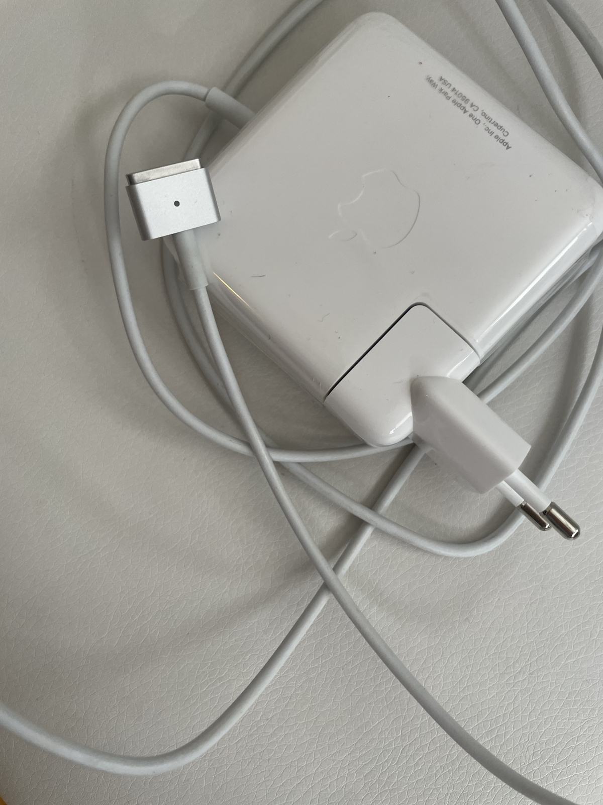 Punjac za Apple laptop