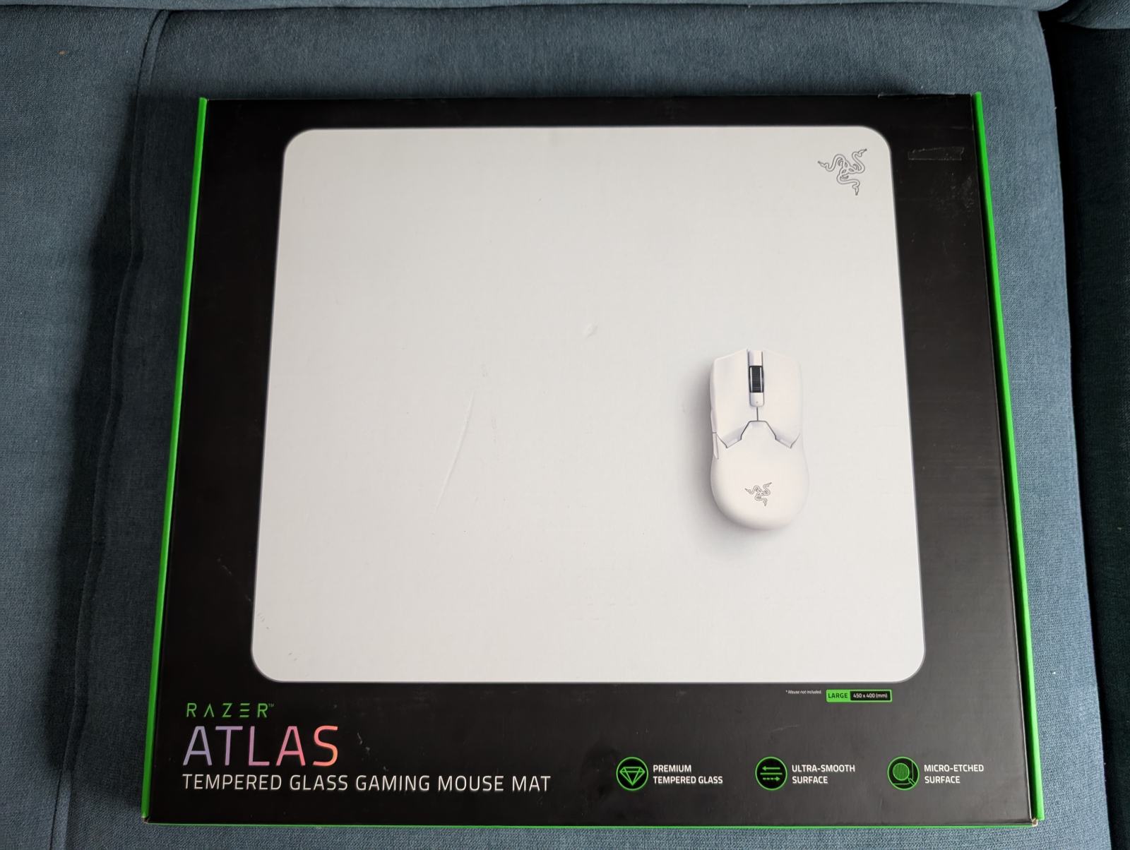 Razer Atlas - staklena podloga za miš