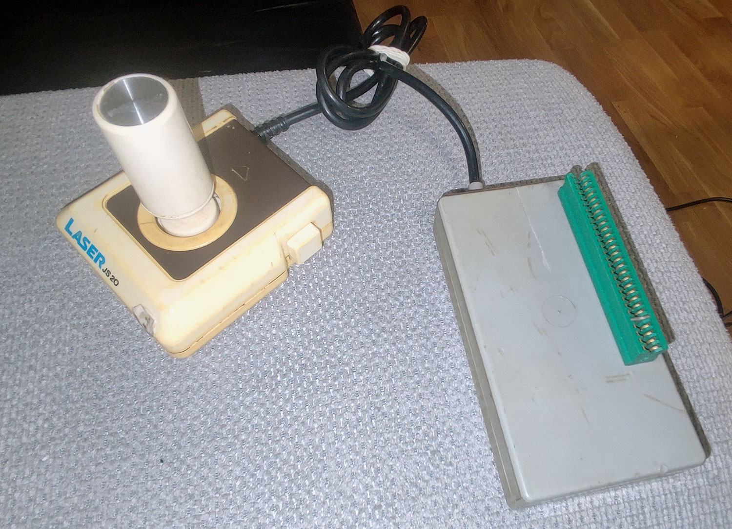 Retro joystick i kempston interface za Sinclair Spectrum ZX LASER JS20