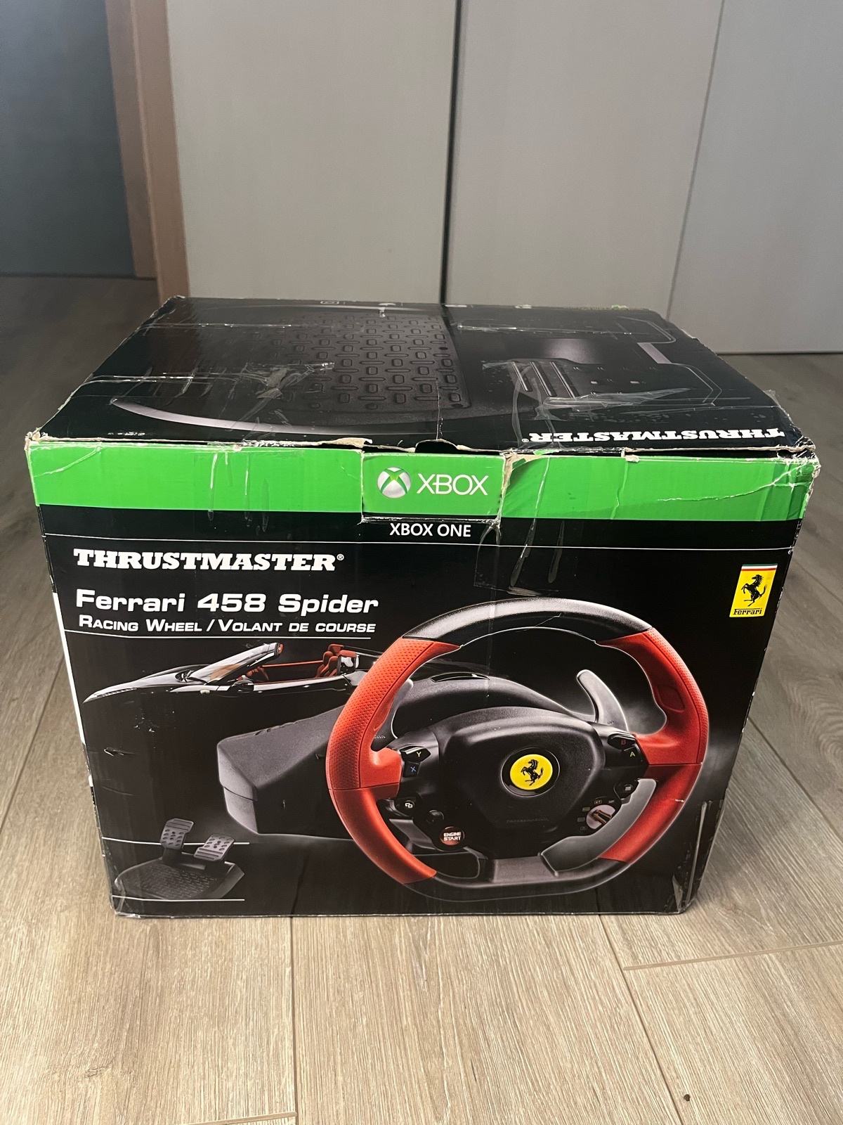 Thrustmaster 458 Spyder volan