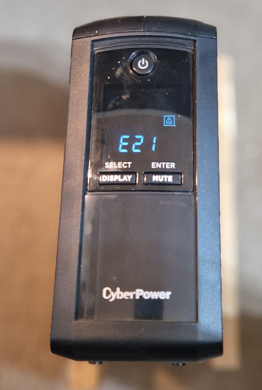 UPS CyberPower model VP1000ELCD