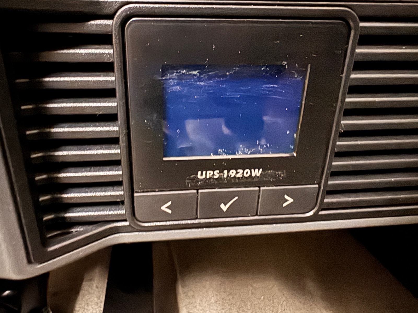 UPS Dell 1920W, ispravan, rack mount