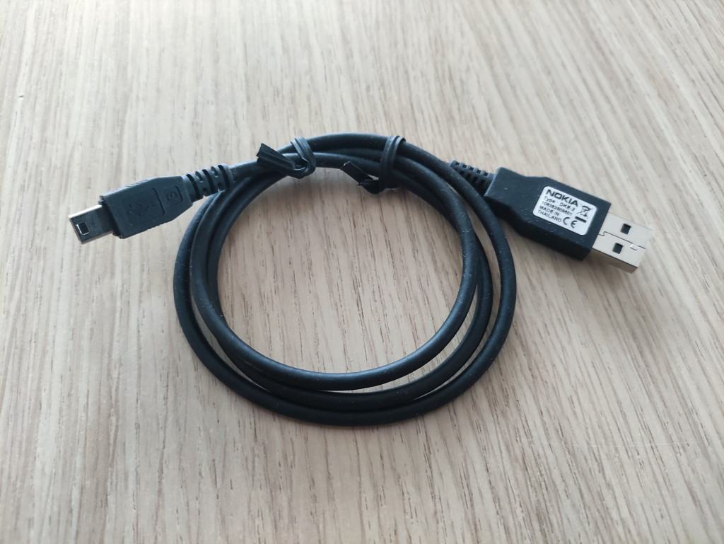 USB kabel type-A na type-B mini