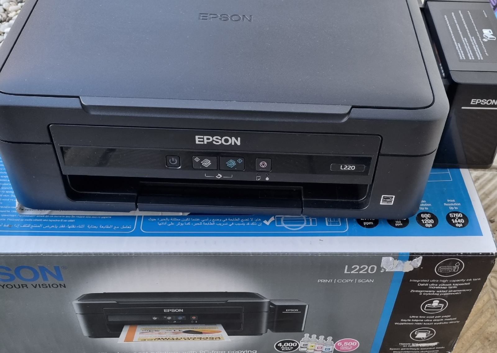 Epson L220 u boji