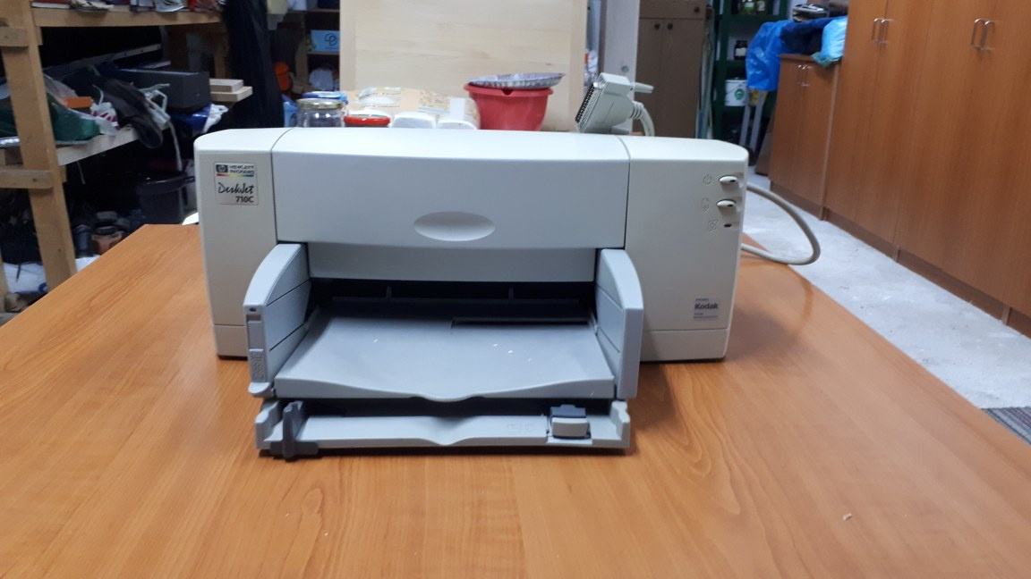HP DeskJet 710C Printer