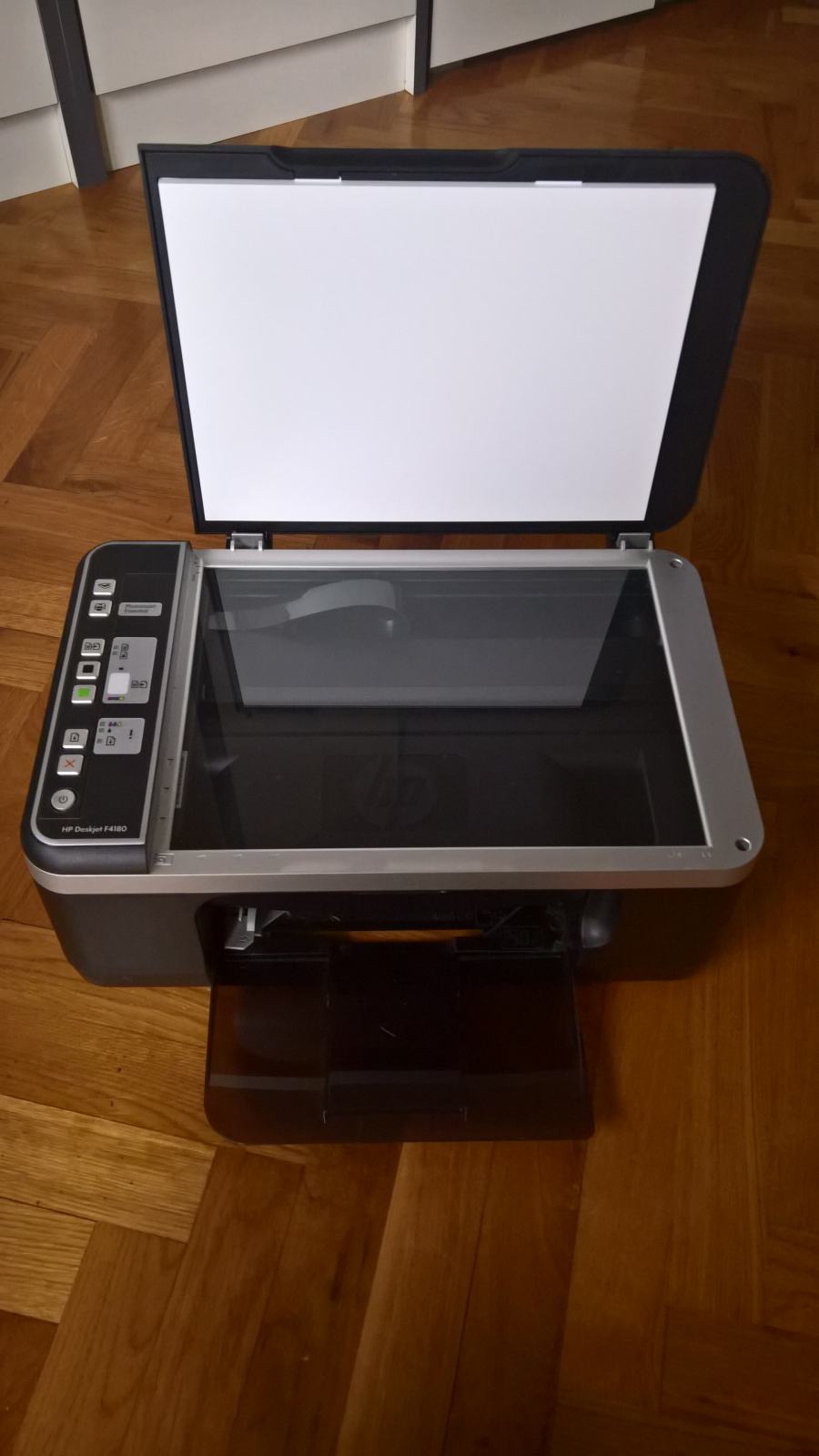 HP F4180 DeskJet
