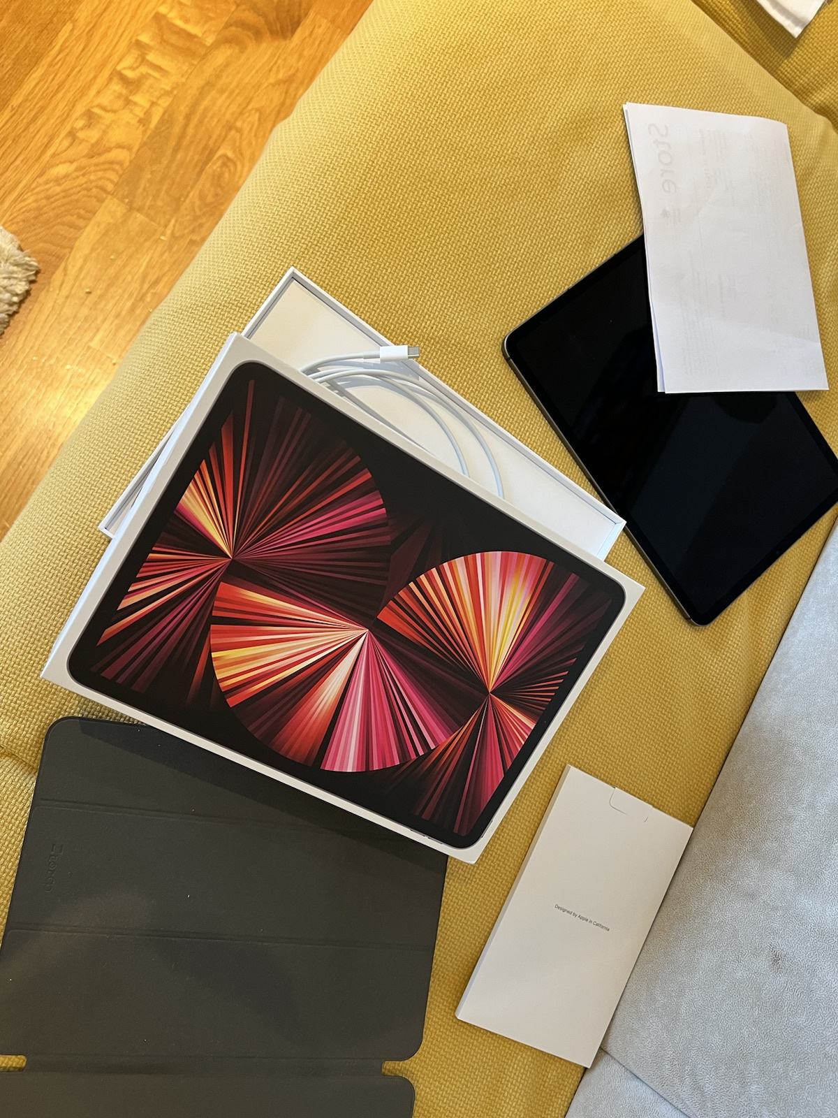 Ipad Pro 11 2021/ 3rd gen/ 256GB WiFi + Cellular