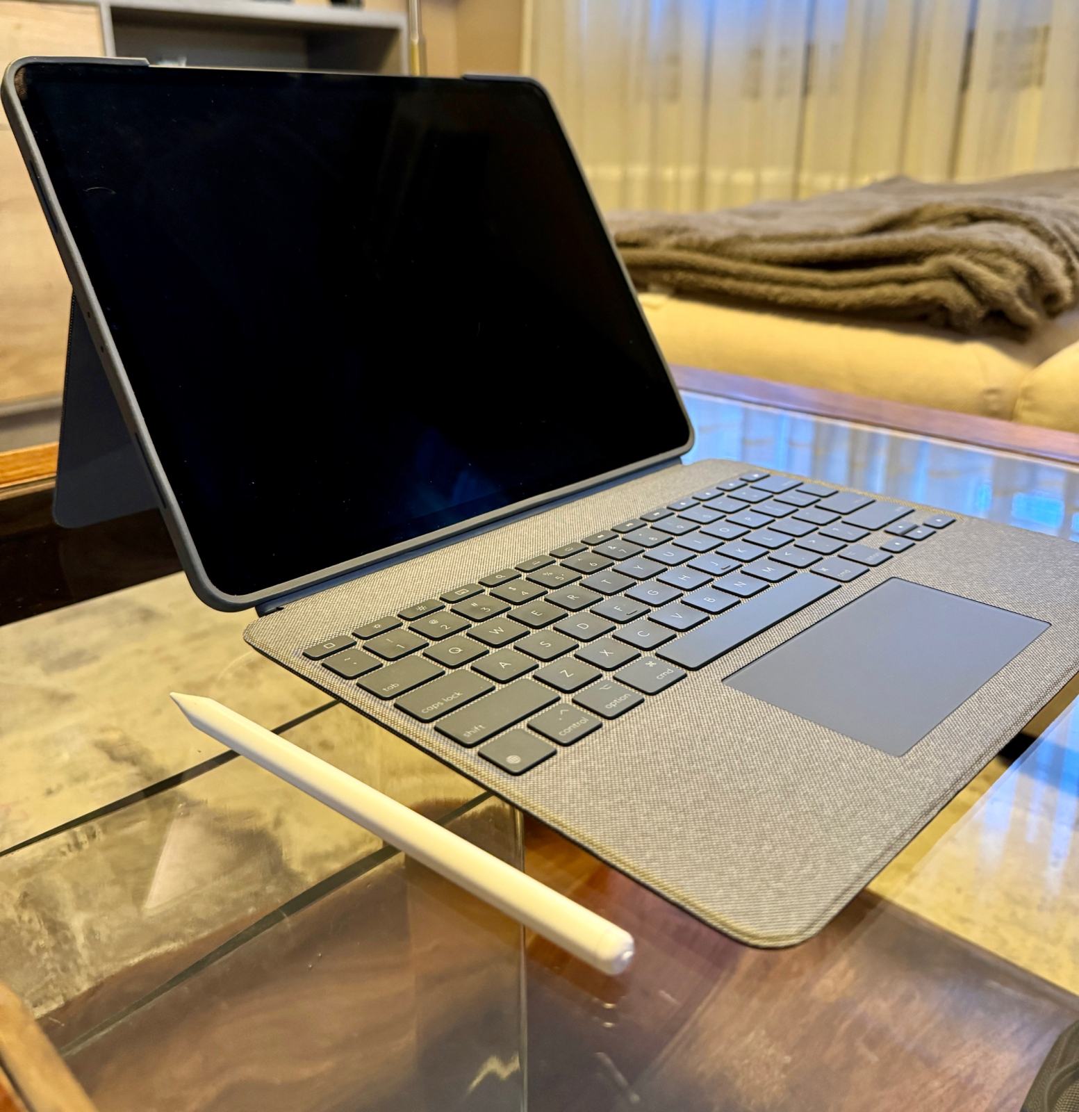 Like new iPad Pro M1 1TB 12.9; Wifi