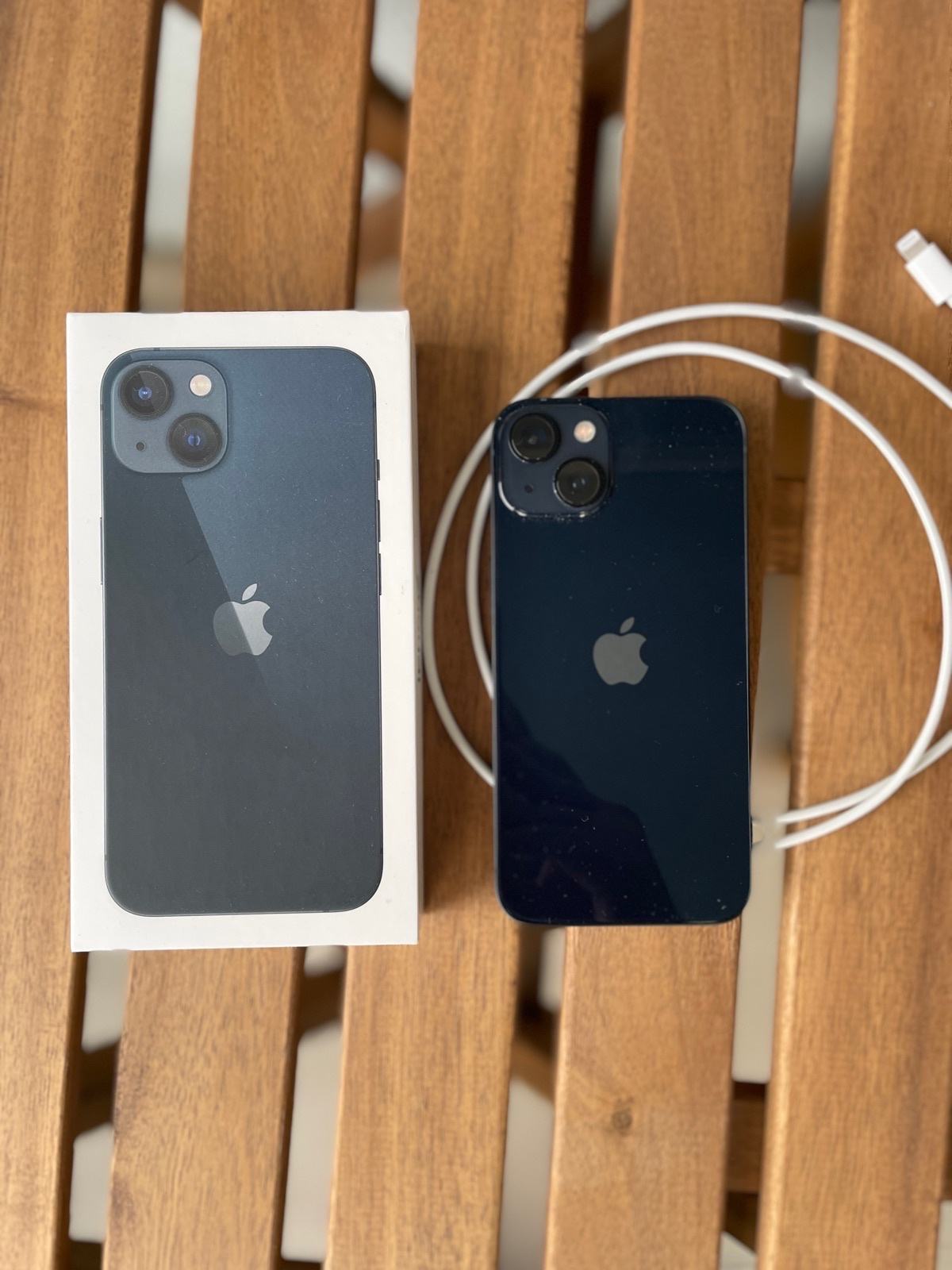 iPhone 13 128GB Midnight Blue + garancija + bat 95%