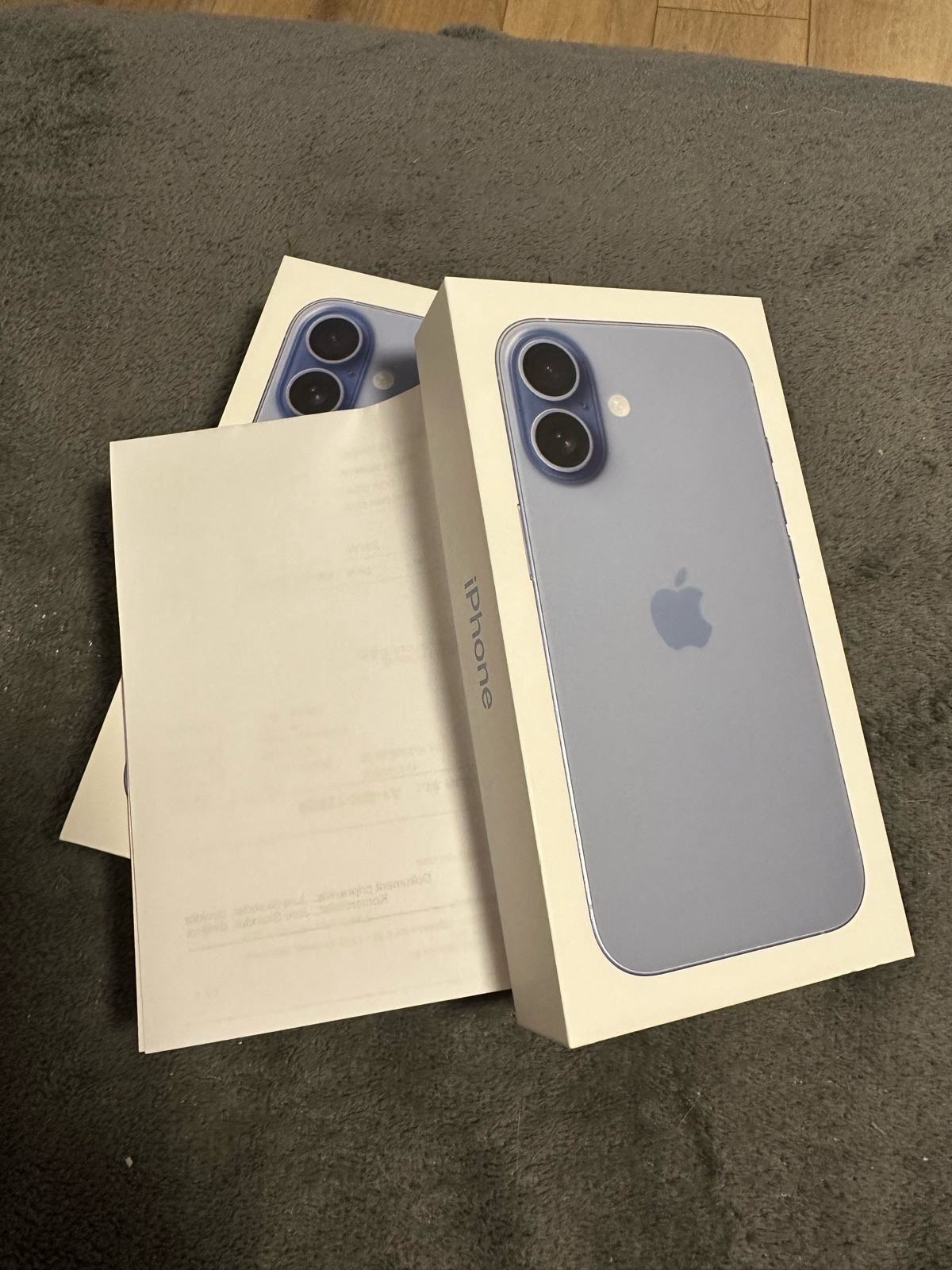 iPhone 17, 256gb, Mist Blue, NOVO