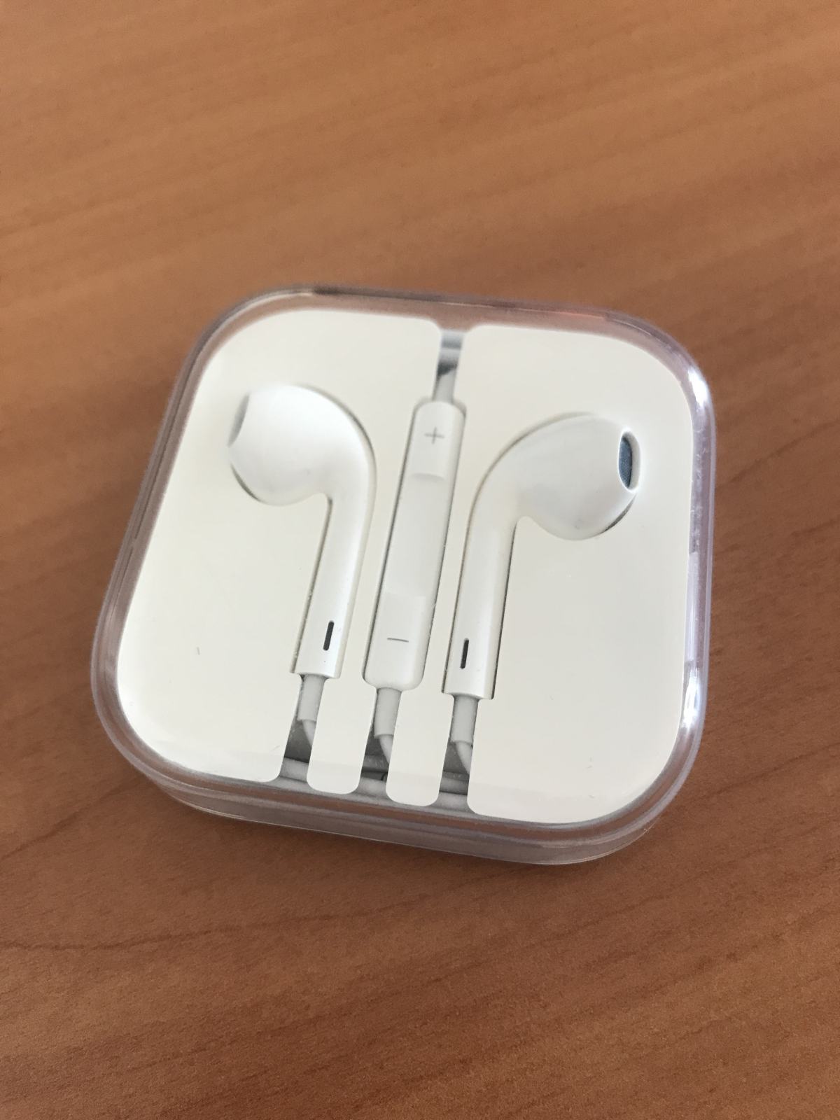 Apple earpods slusalice