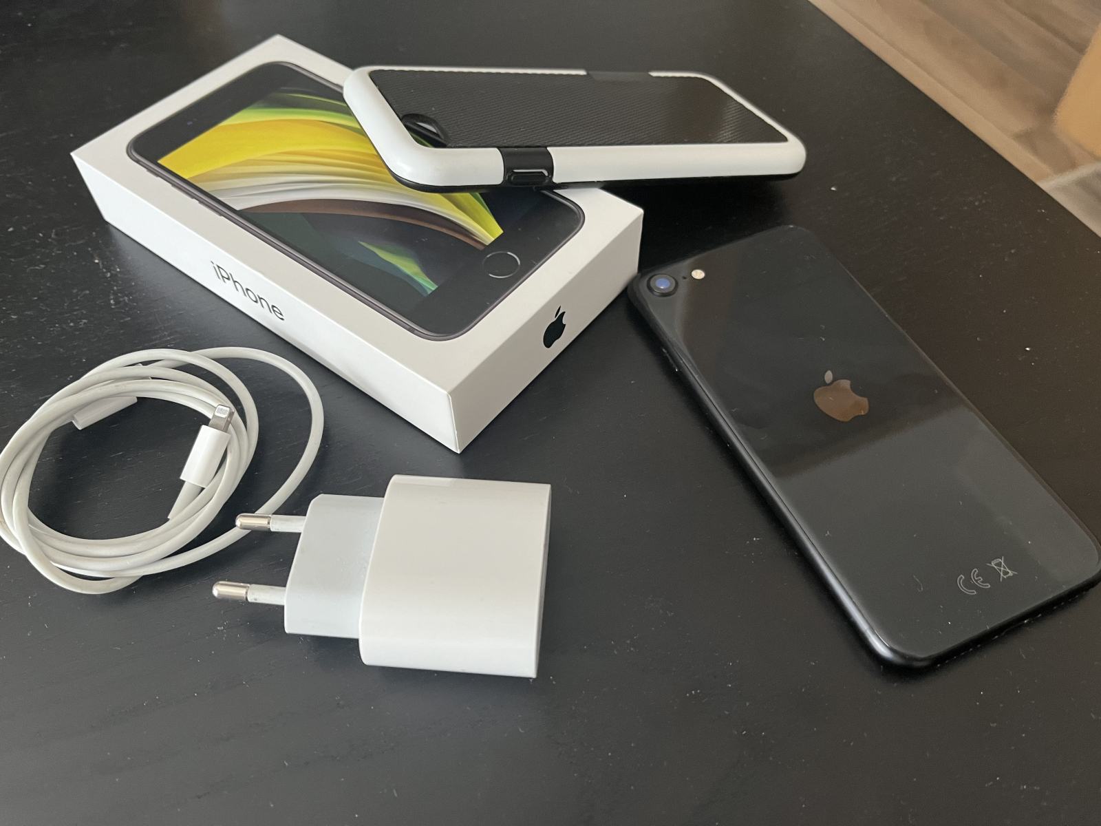 iPhone SE2 - 2022g - 64Gb
