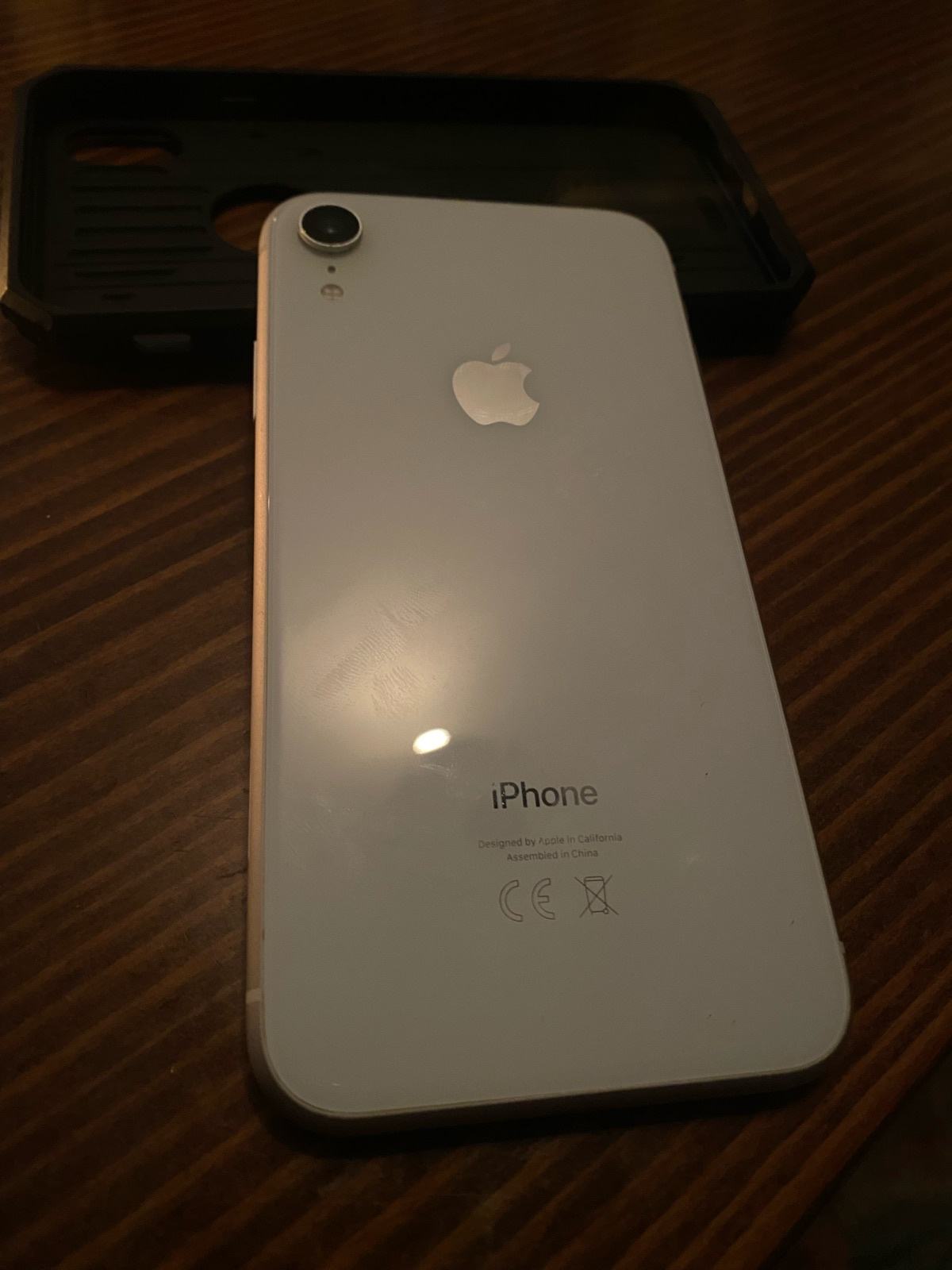 Iphone 10r Xr 64gb bijeli