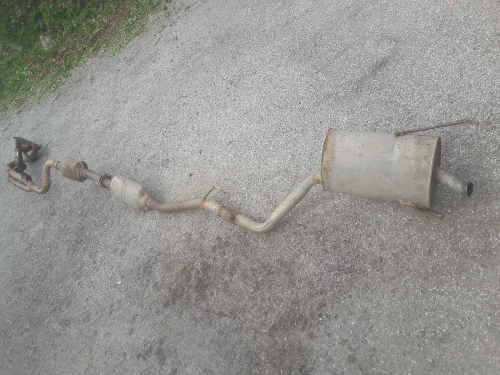 auspuh srednji lonac zadnji za vise tipova auta odgovara