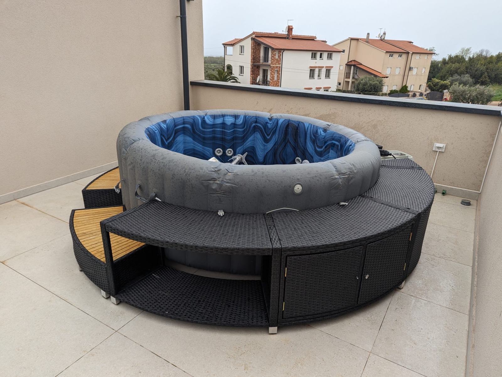 Jakuzi masazna kada lay z spa masazni bazen Jacuzzi