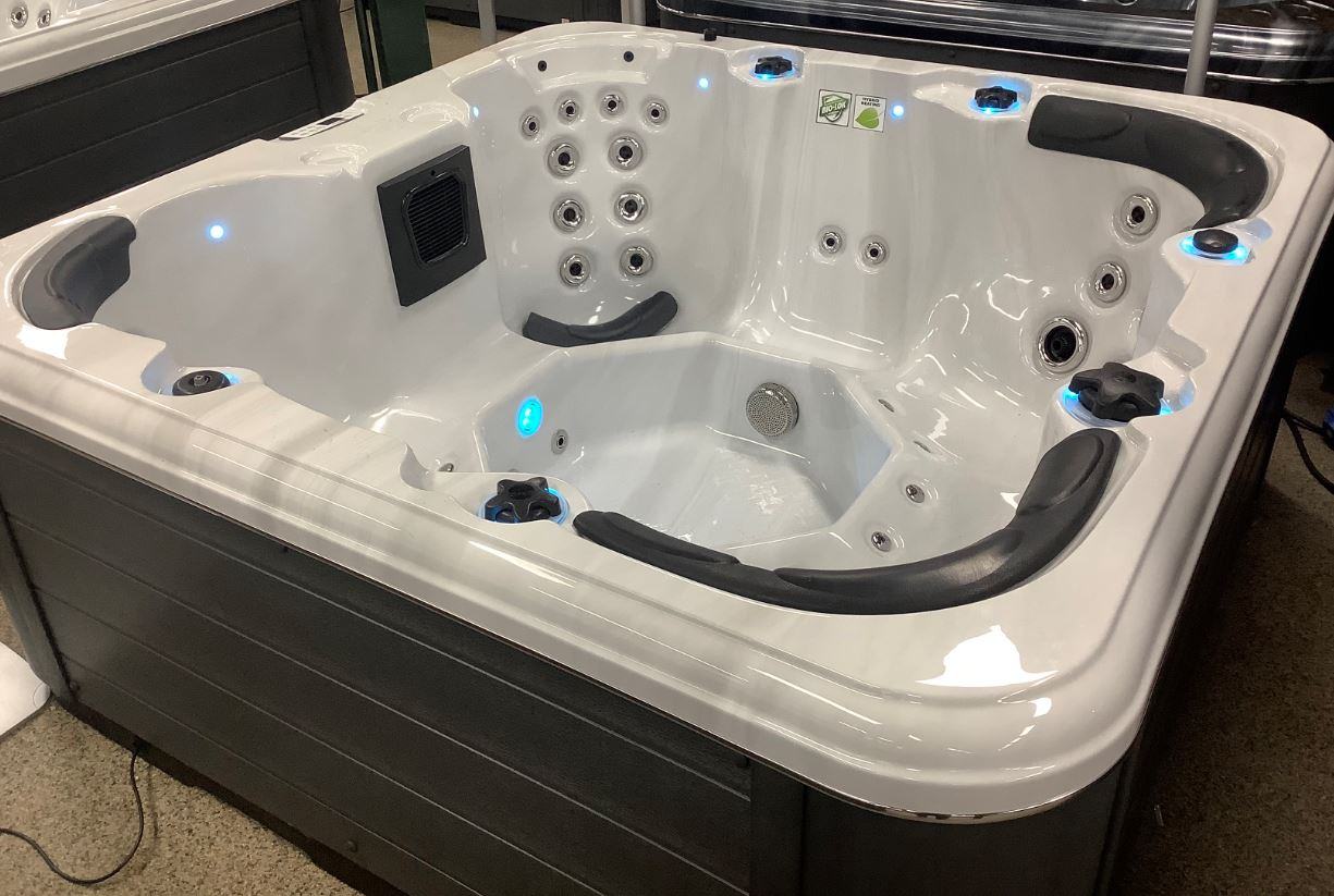 Passion Spas Refresh hidromasažna kada - 5 osoba