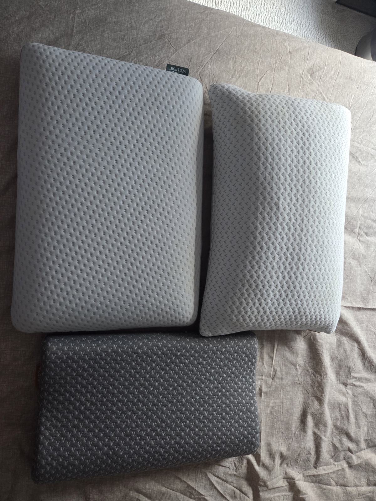 3x Wellpur anatomski jastuci
