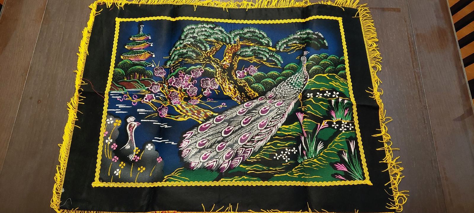 Jastučnice, brokat svila