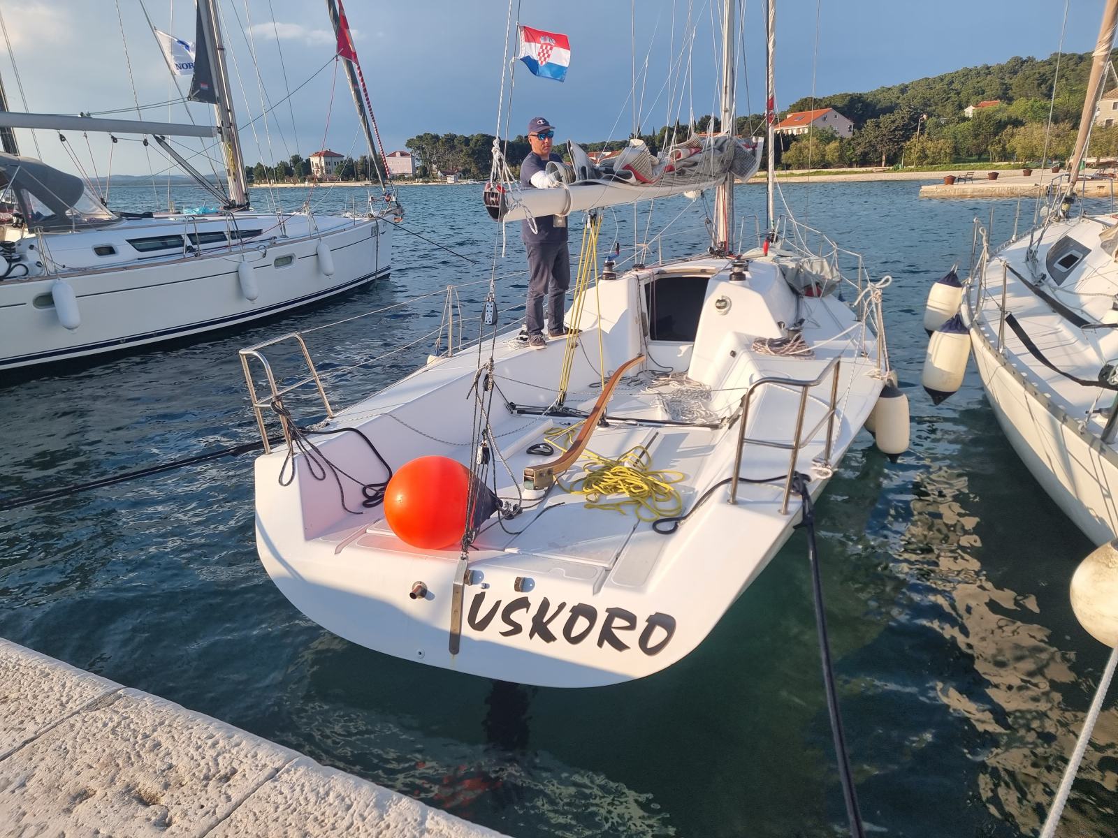 Racer-Cruiser farr33