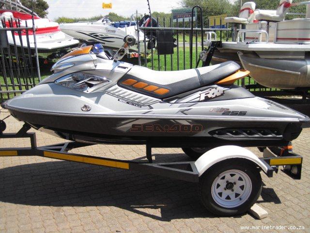 SEA-DOO RXP-X 255 2008.