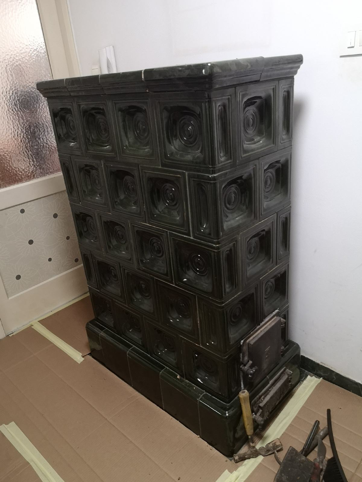 Kaljeva pec - kalijeva pec - kamin