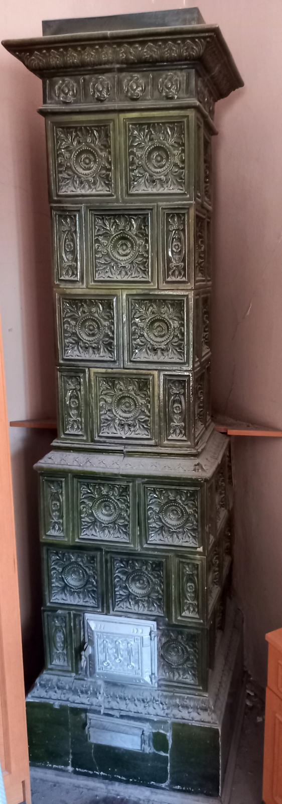 Zelena kaljeva / kalijeva peć starija od 120 godina