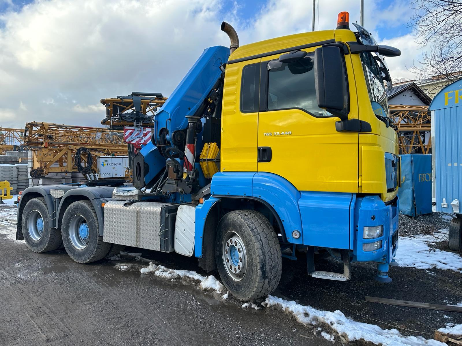 MAN 33.400 kran EFFER 395, 2013 god.