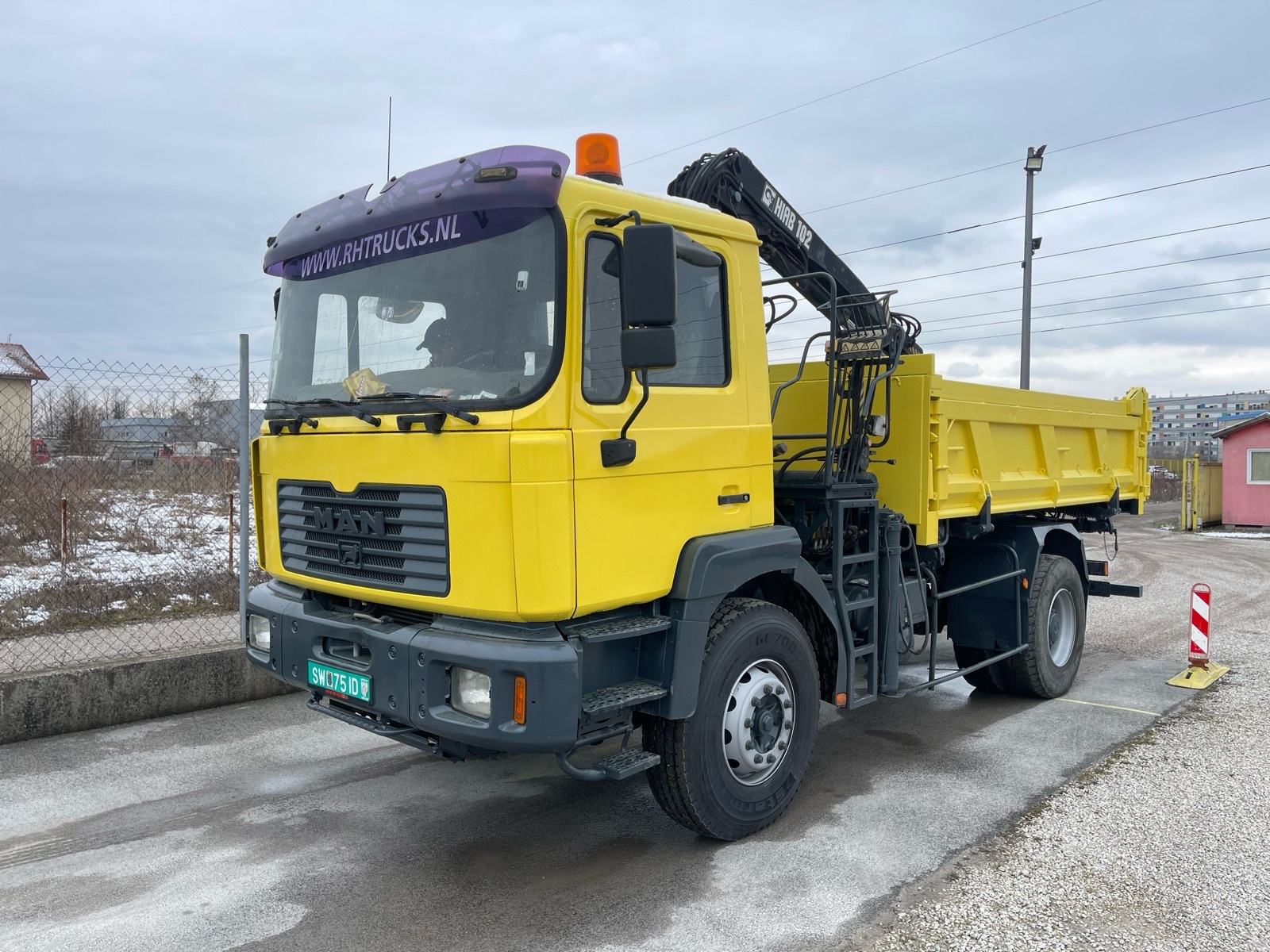 Man Fe 310 kiper s kranom, 2001 god.