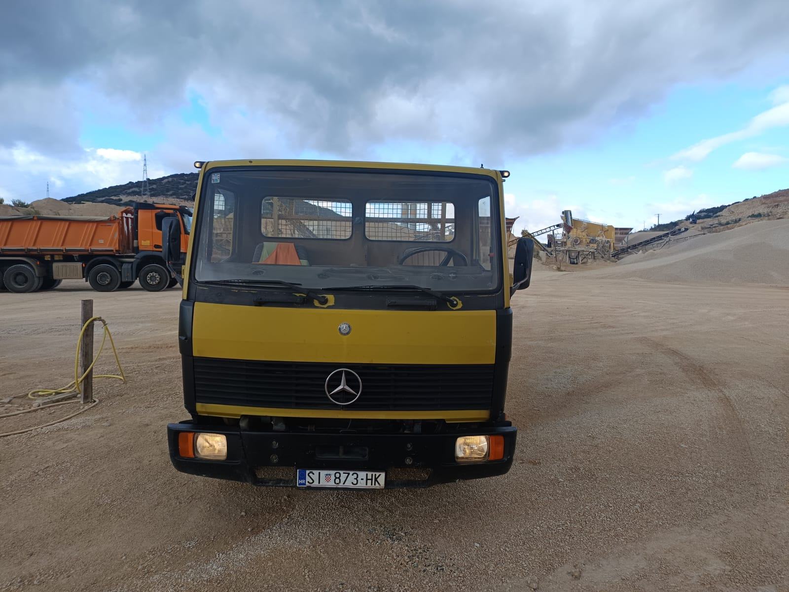 Mercedes 814, 1986 god.