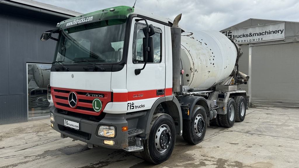 MERCEDES BENZ ACTROS 3236 8x4 MIKSER 9M3, 2008 god.