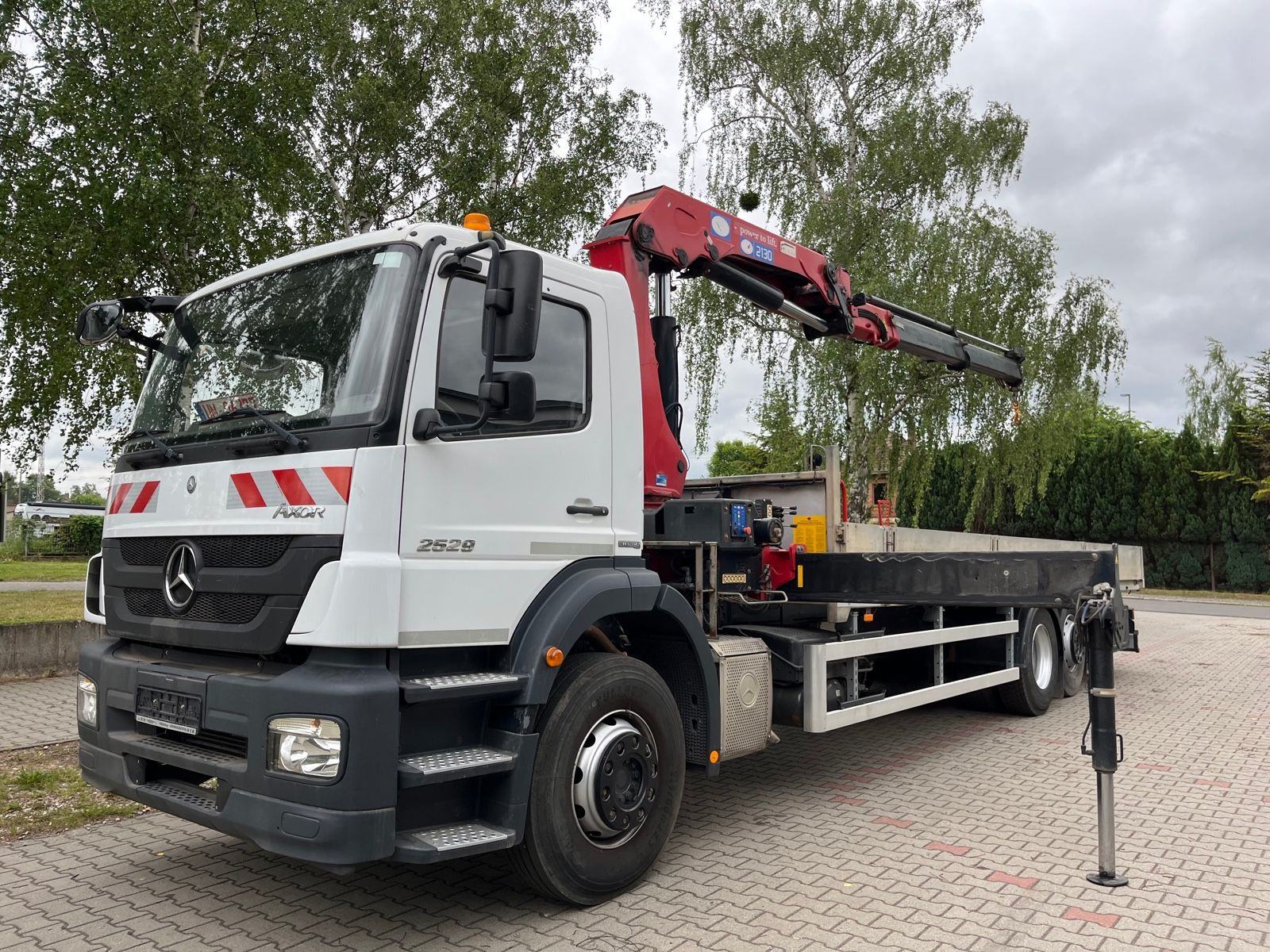 Mercedes-Benz Axor 2629 6x2 KRAN *40 g.uvozimo osobna i teretna vozila ...