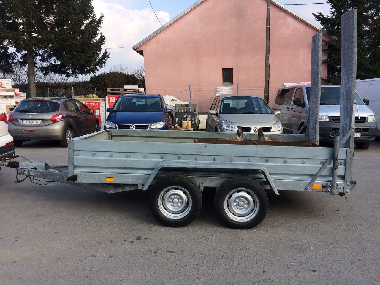 Prikolica labudica tandem za prijevoz radnih strojeva, 2004 god.