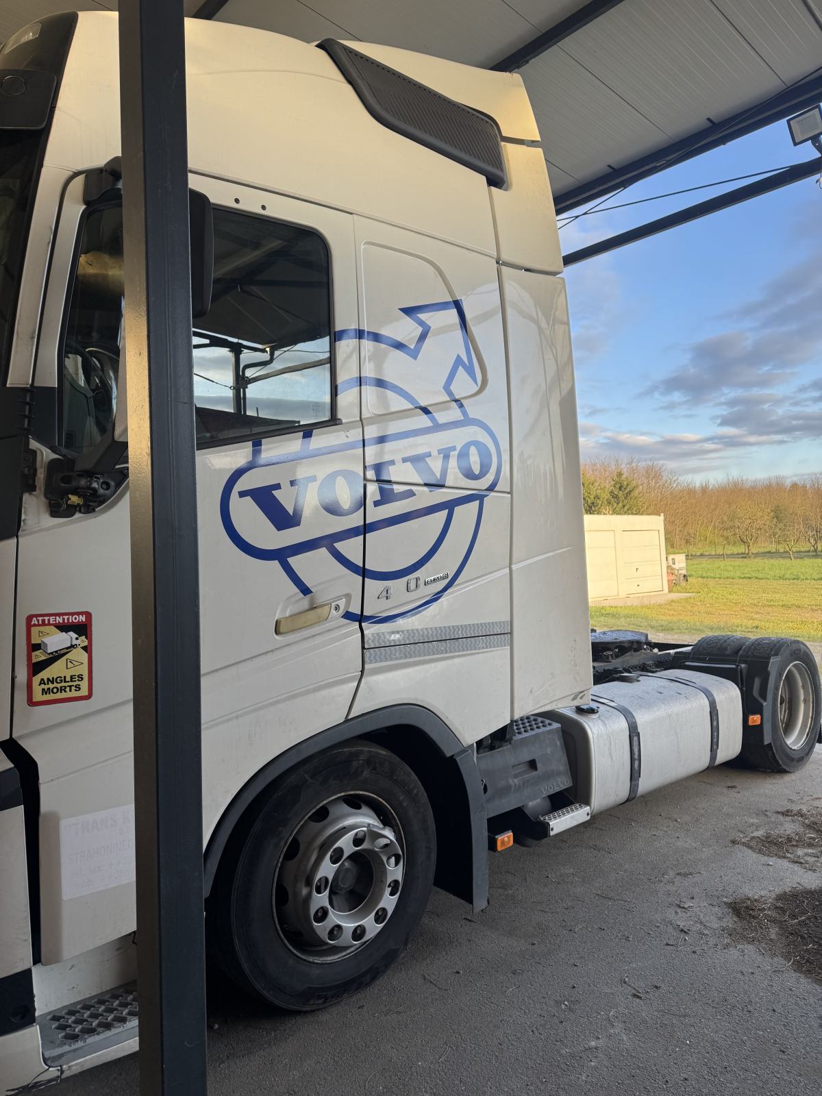 Volvo FH 460,2015g.karamboliran, 2015 god.