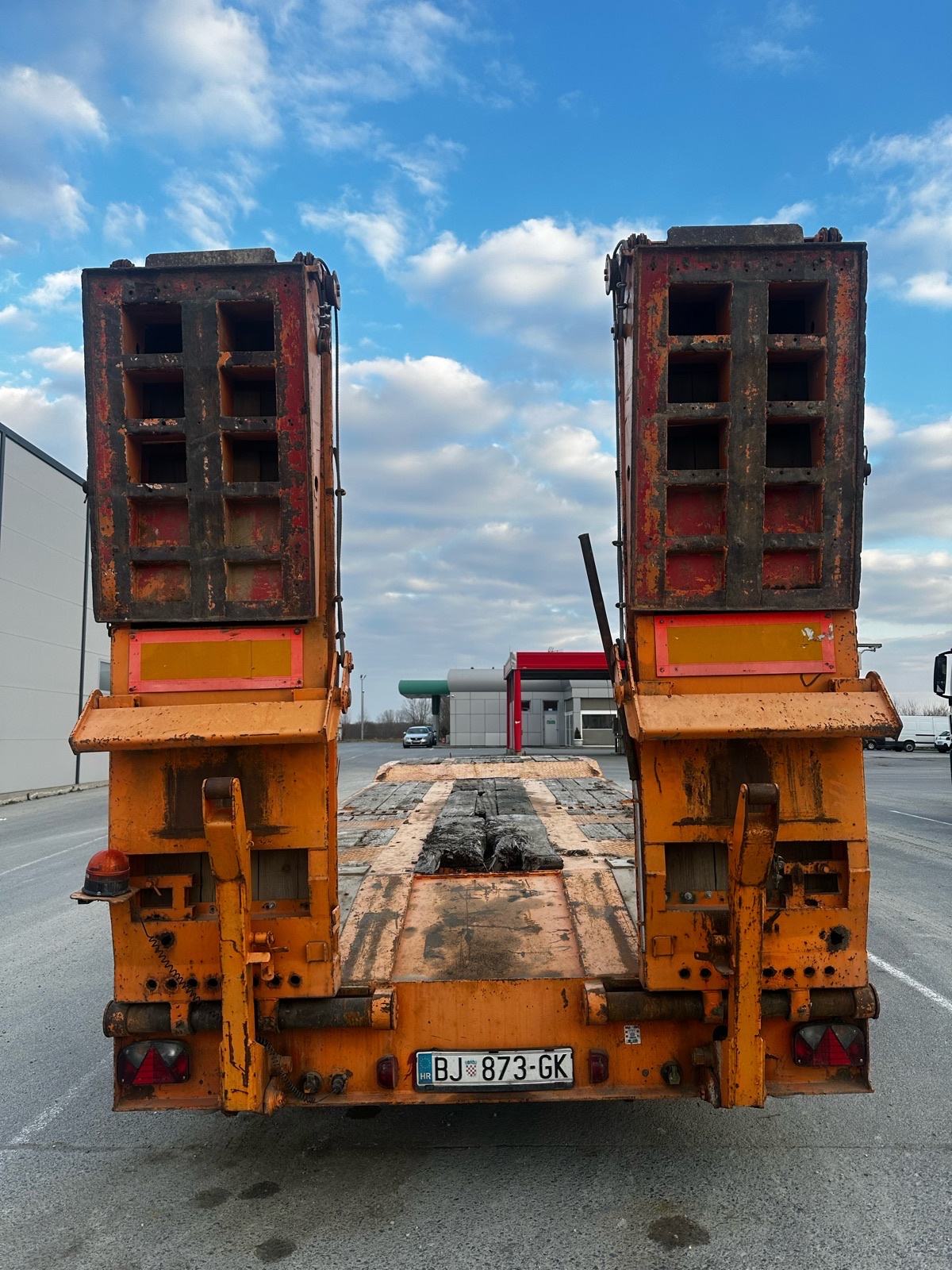 Goldhofer labudica, 2002 god.