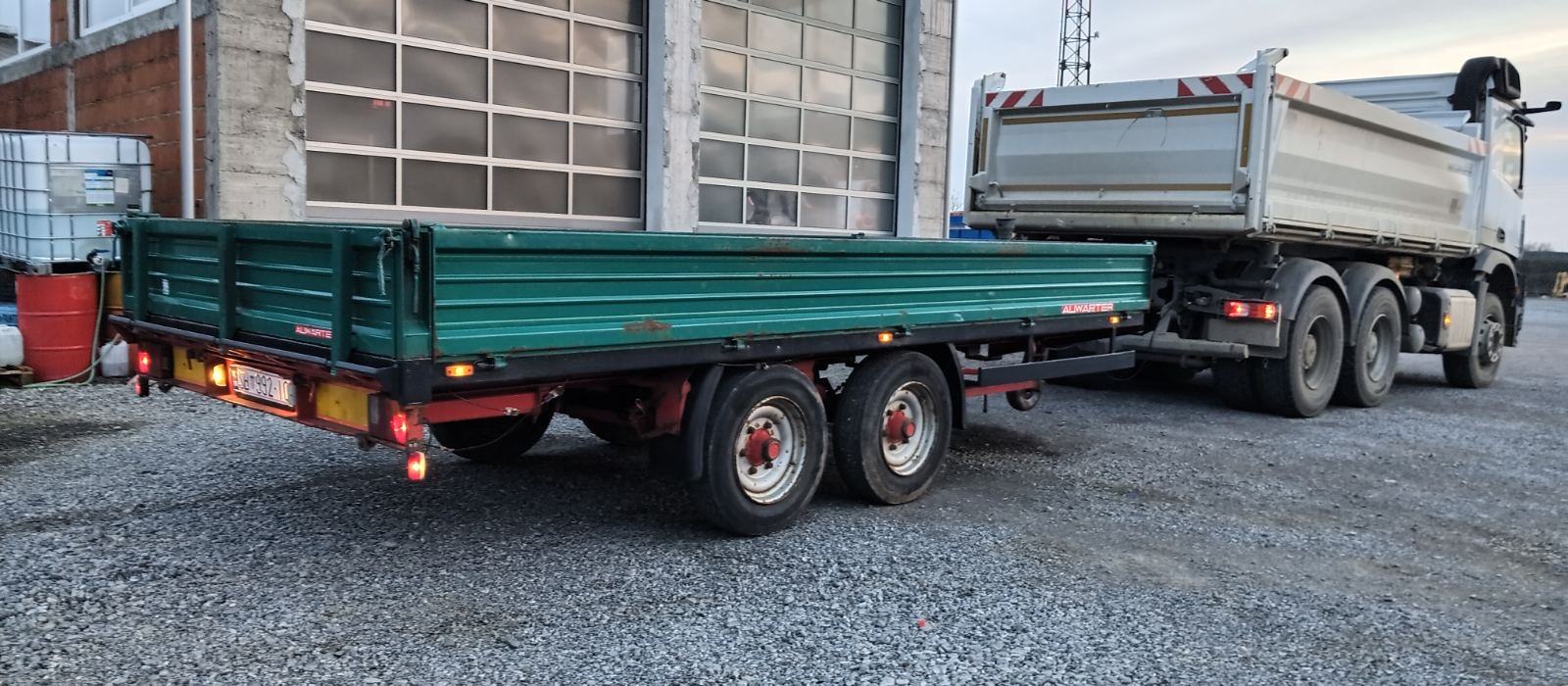 Prikolica labudica 6.5T, 2002 god.