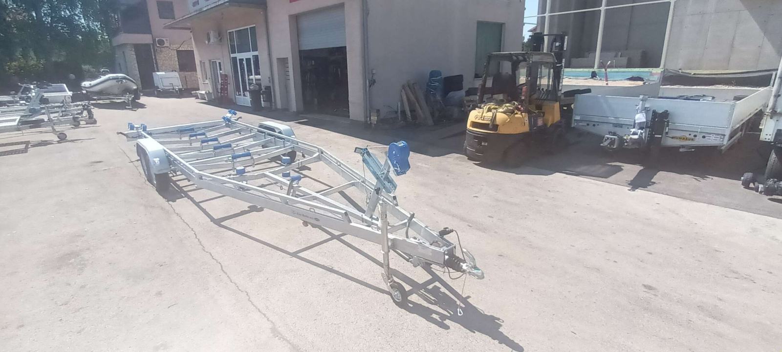 PRIKOLICA TPV BA 3500 ZA PRIJEVOZ PLOVILA, 2023 god.