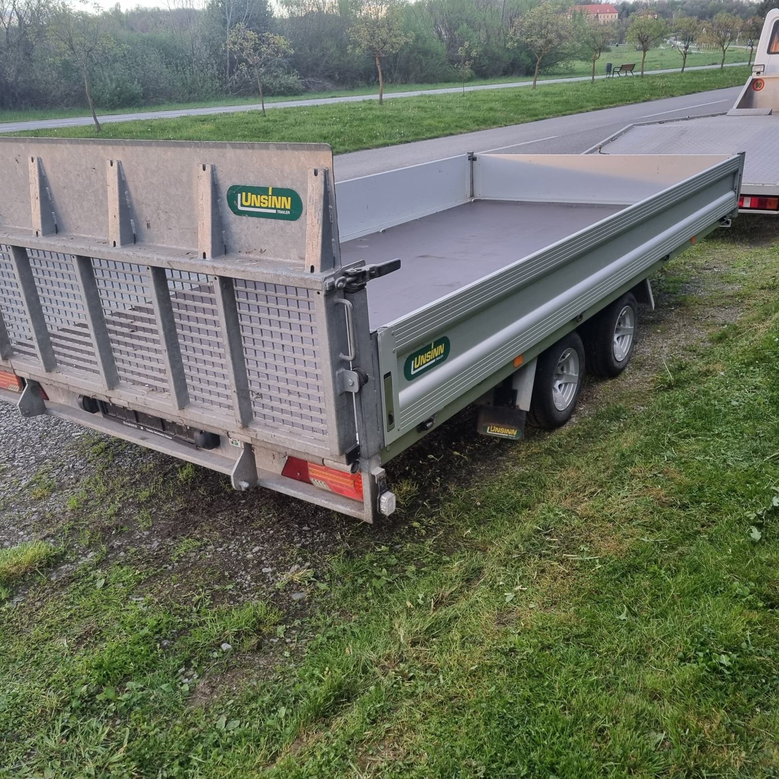 UNSINN .Multitrailer,Višenamjenska auto prikolica,kiperica, 2017 god.
