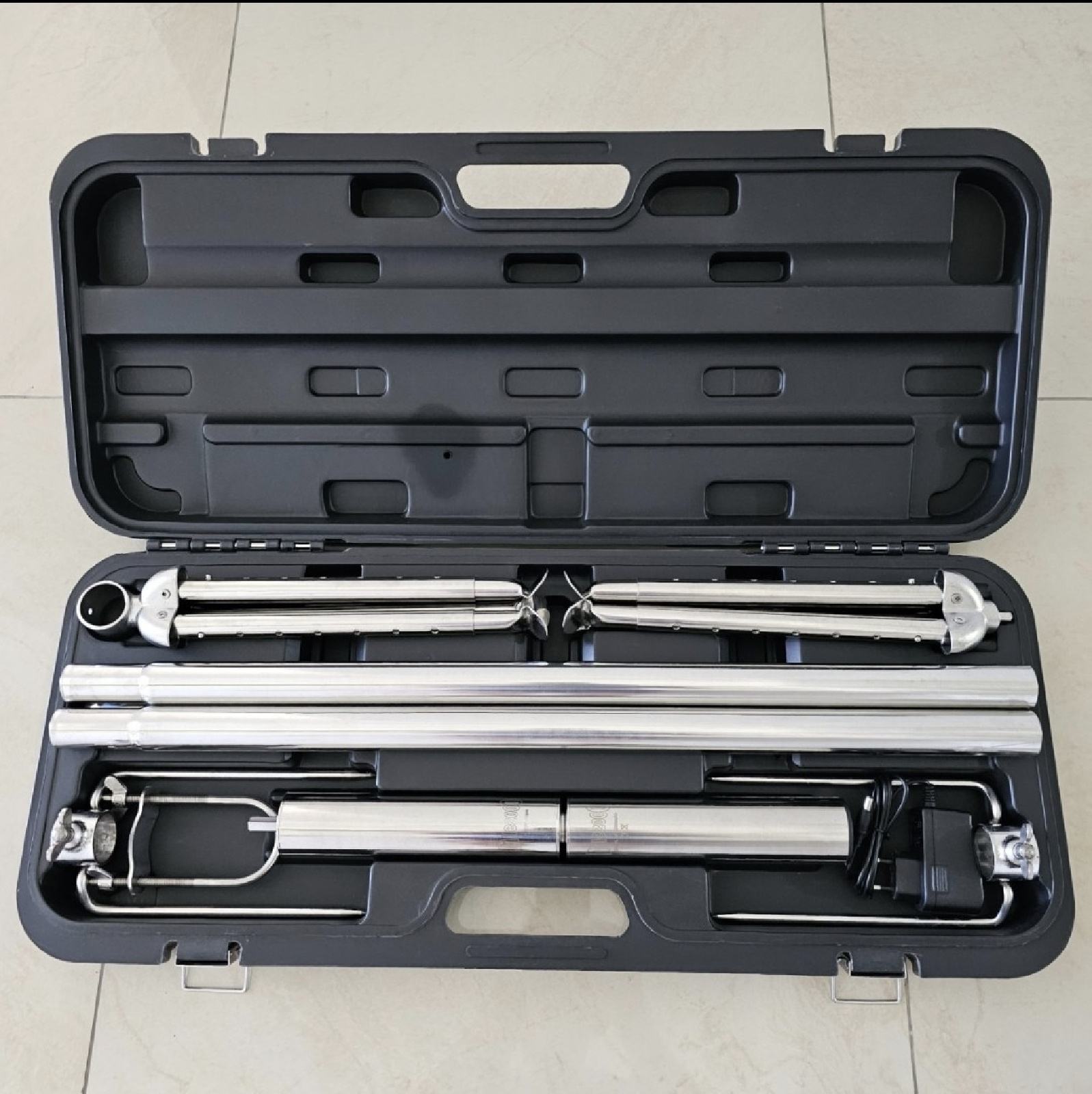 Ražanj na baterije (Planetarni okretač za ražanj)