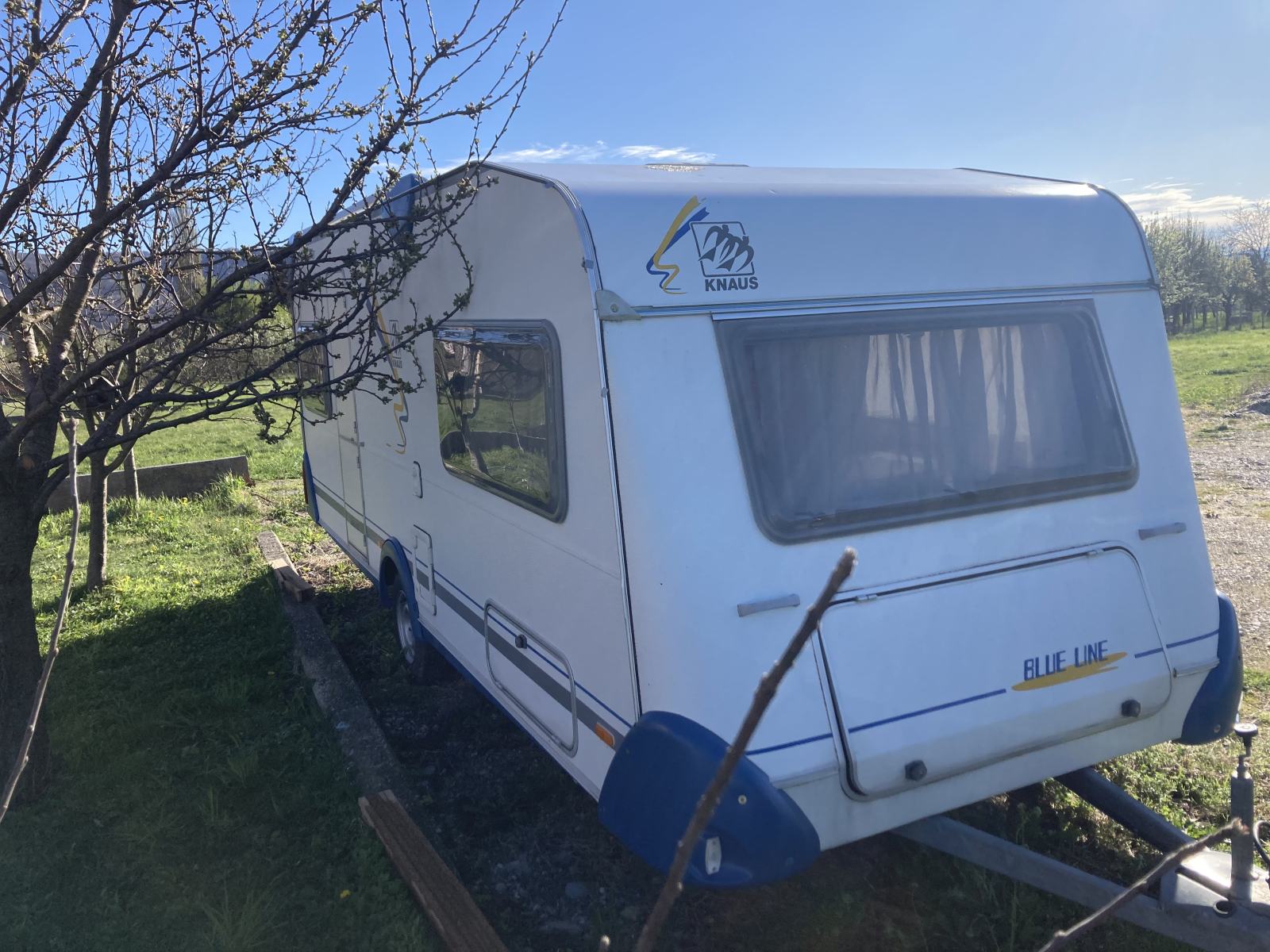 Knaus tk550 Blue line