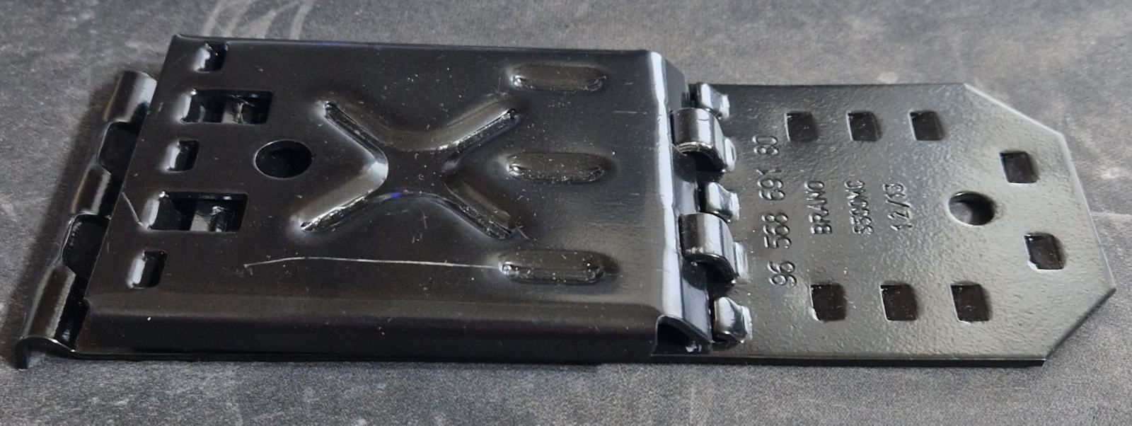 klin za blokadu kotača za auto prikolicu