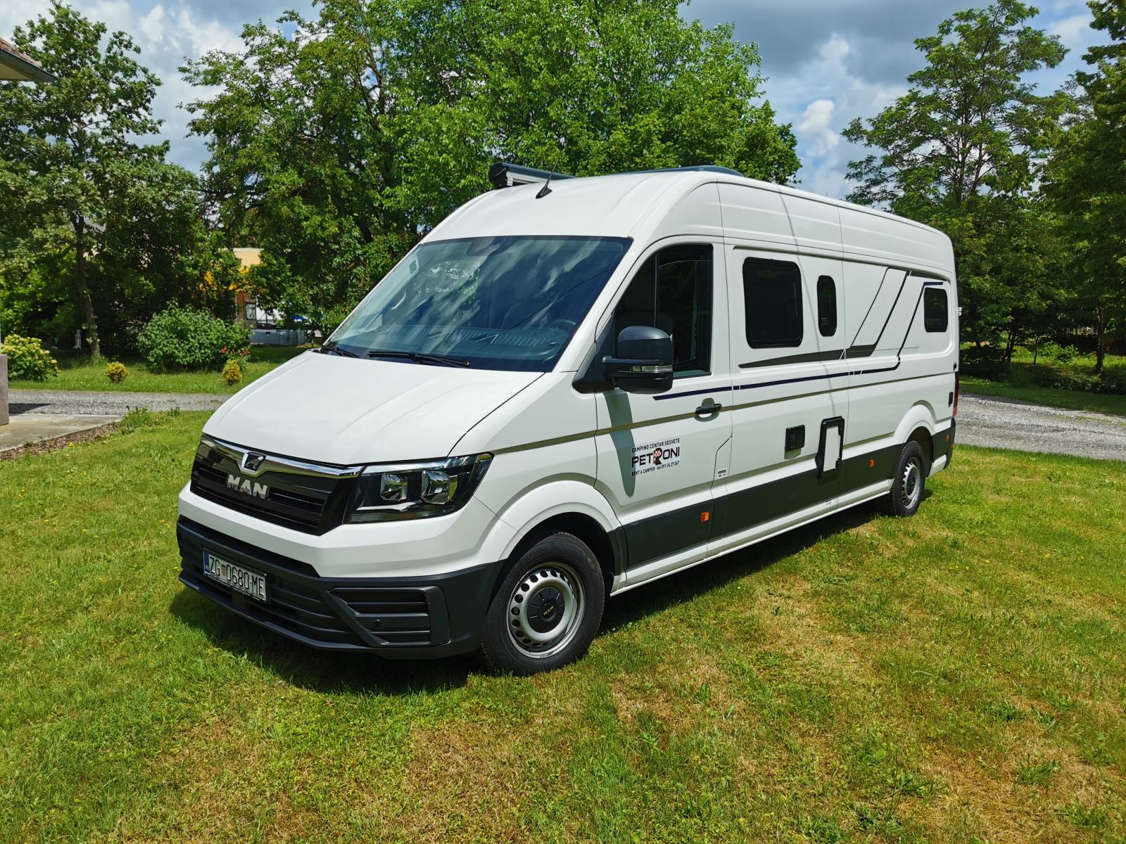 Kamper KNAUS Boxdrive 680ME, MAN TGE - PRILIKA