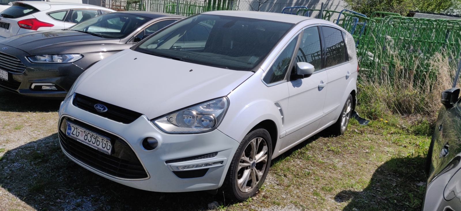 Ford S-Max 2,0 u voznom stanju, 2012 god.