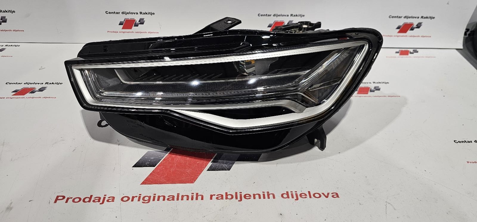 Audi a6 4g matrix far 4g0941783