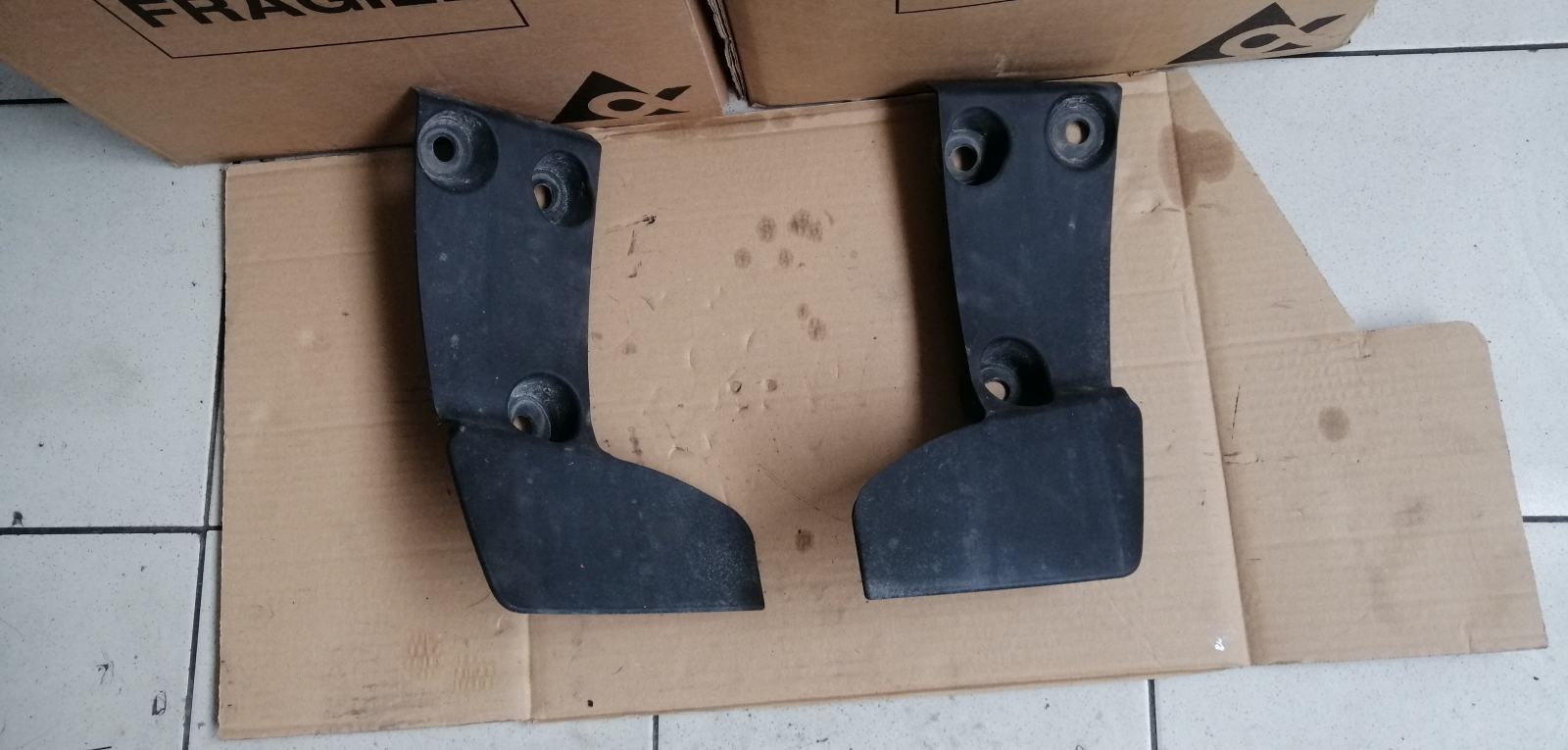 Blatarice, štitnici protiv blata, zadnji za Dacia Sandero 2 (2012. - )