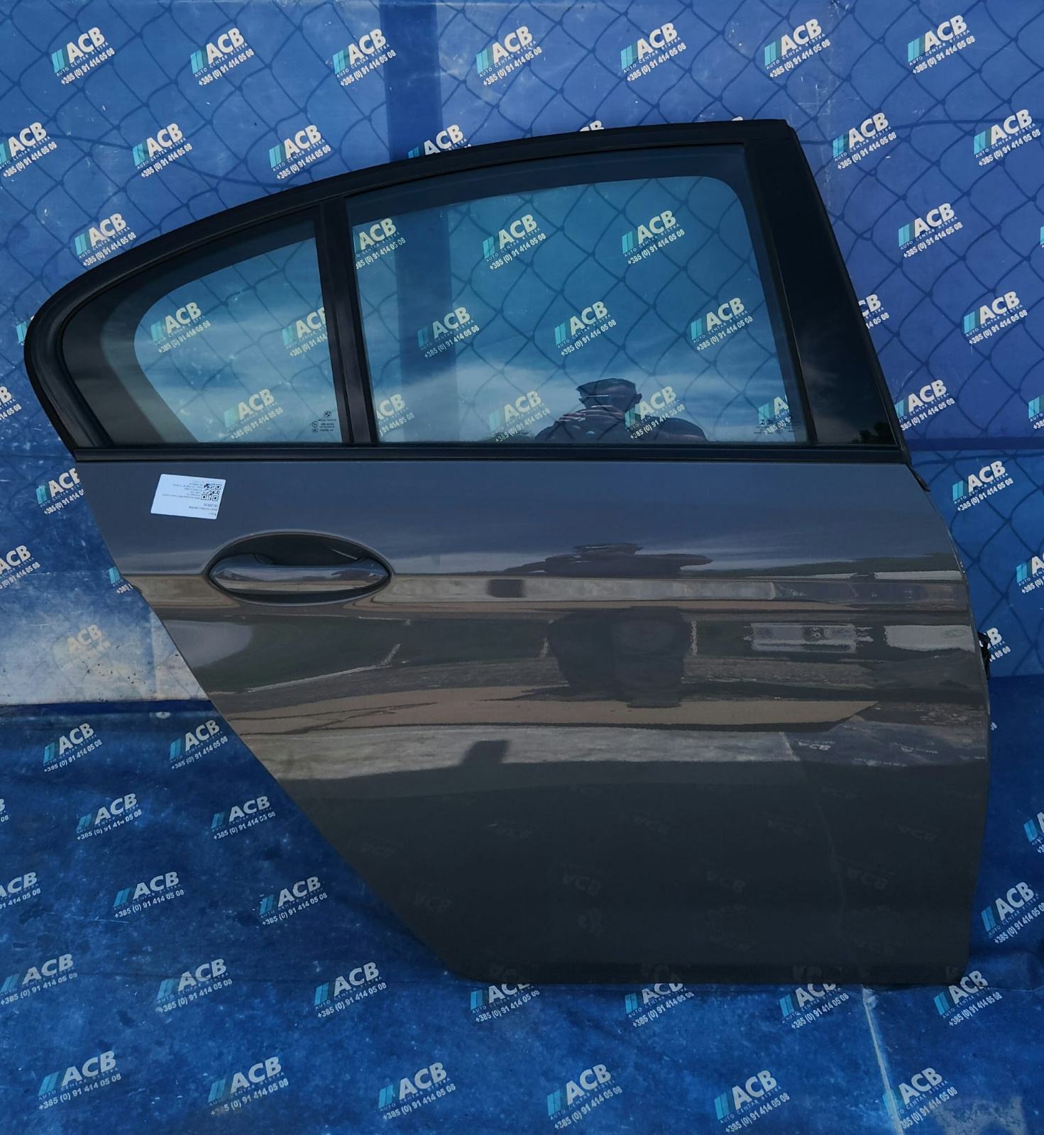 BMW 5 G30 - Zadnja desna vrata KPL boja C3E