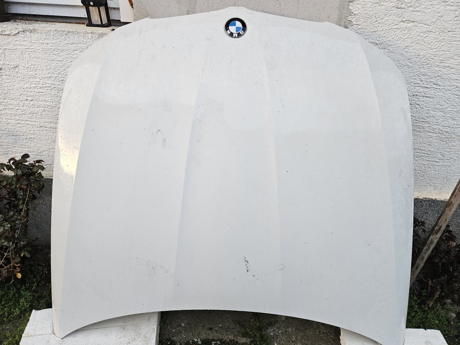 BMW E90 E91 LCI REDIZAJN PREDNJA HAUBA